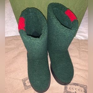 Gucci | Shoes | Gucci Auckland Interlock Furry Boots | Poshmark